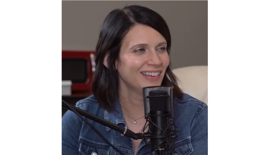 North Bay Podcast - The Crew Up North Podcast-Host Jennifer Tocheri
